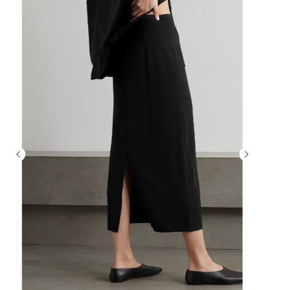 Alexandra | Skirts | Nwt Alexander Mcqueen Pencil Skirt Blacksize4 ...